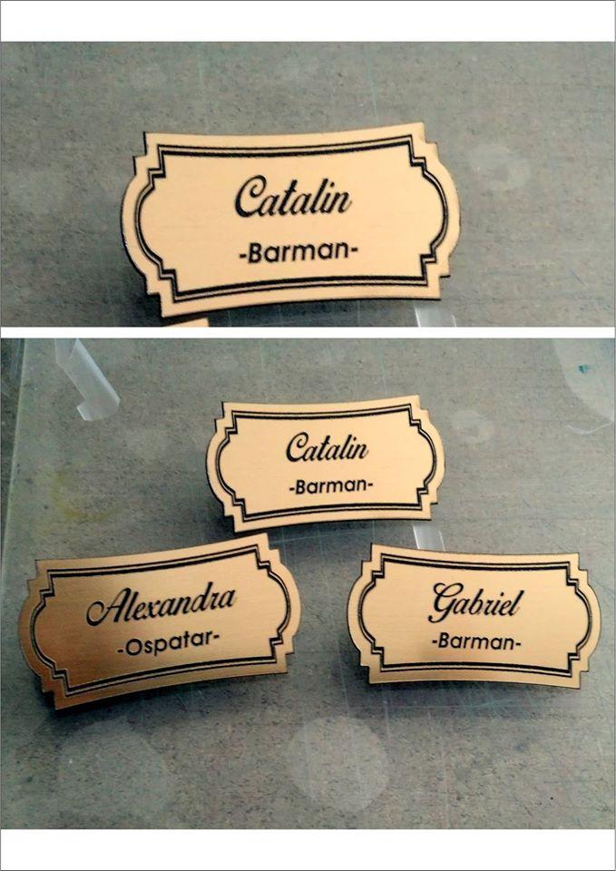 Ecusoane personalizate, legitimatii de plastic si ecusoane metalice